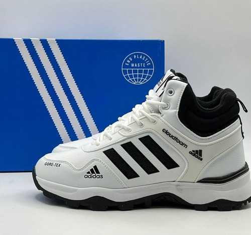 Кроссовки adidas зимние