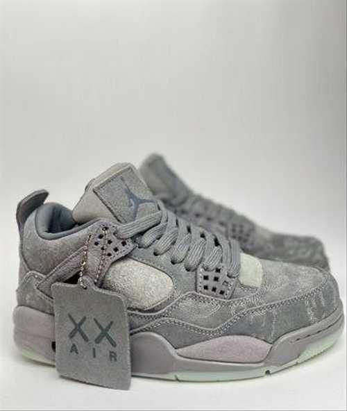 nike jordan 4 retro kaws