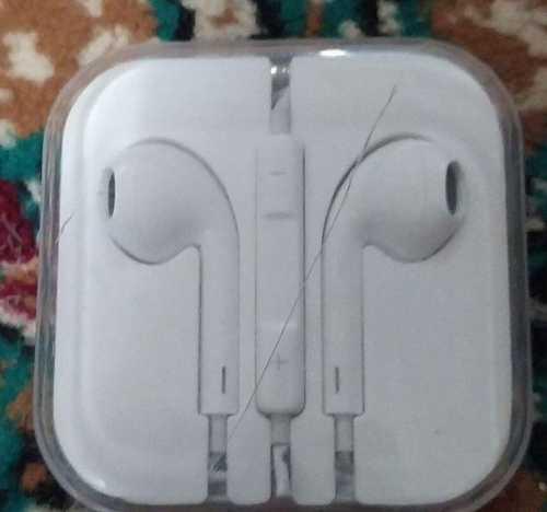 Наушники earpods