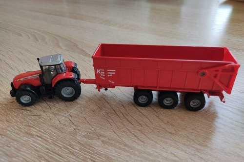 Модель трактора Massey Ferguson с прицепом (Siku)
