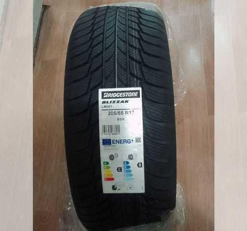 Bridgestone Blizzak LM-001 205/55 R17 91H