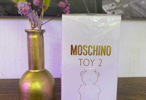 Moschino Toy 2