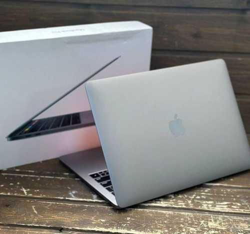 Apple MacBook Pro 13 2019