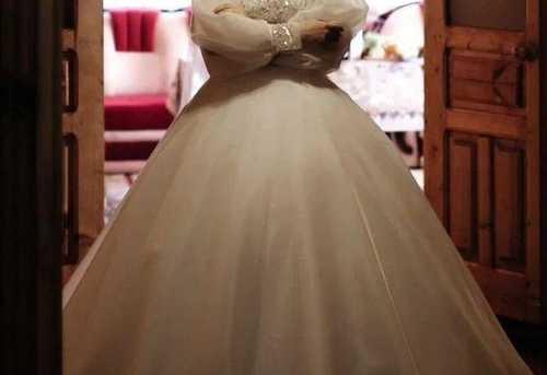 Свадебное платье 2023