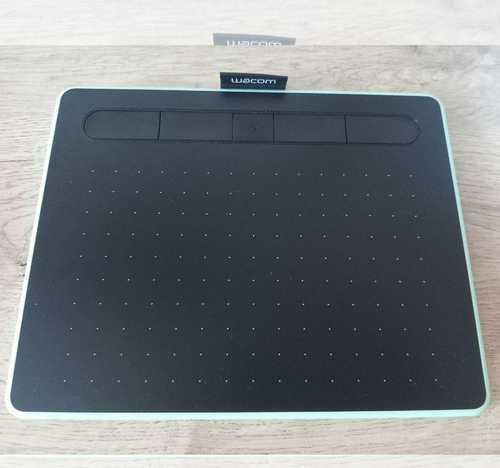 Графический планшет Wacom Intuos S Bluetooth