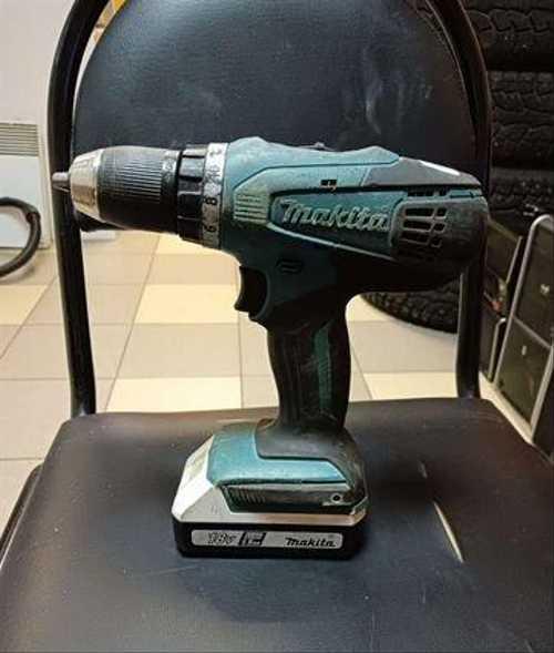 Шуруповерт Makita DF457D