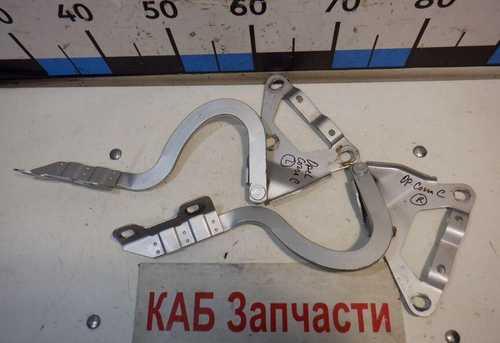 Петля капота Opel Corsa C Z14XE 2001 года