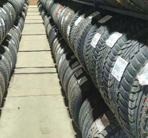 Nokian Tyres Hakkapeliitta R2 SUV 225/60 R18 100M