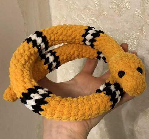 Вызаные игрушки (змейка,тигр,птичка)