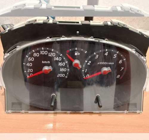 Панель приборов Nissan March AK12 CR12DE