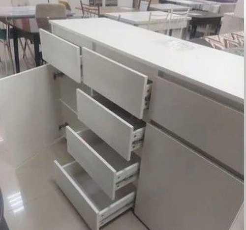 Комод 150 см белый