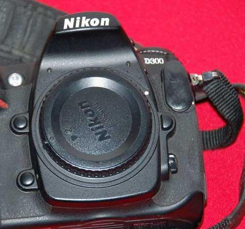 Nikon D300 body