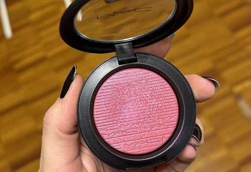 Румяна MAC Extra Dimension Blush Rosy Cheeks