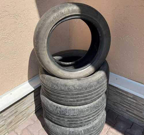 Goodyear EfficientGrip Performance 225/50 R17 98W