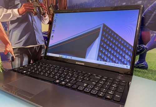 Мощный Ноутбук Samsung i7/8gb/SSD/15.6"