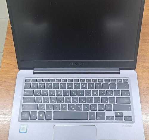 Ноутбук Asus VivoBook S14