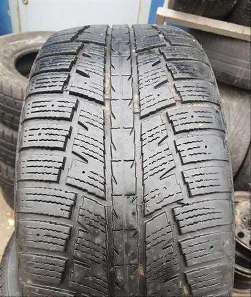 Minerva Eco Stud SUV 235/55 R17