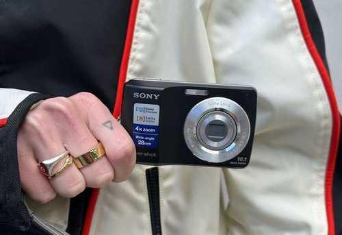 Цифровой фотоаппарат Sony CyberShot DSC-S3000