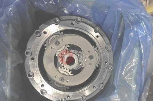 Поворотный редуктор Hyundai R130W-3