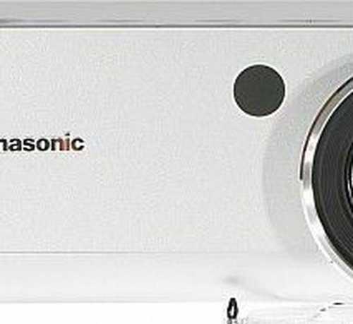 Проектор Panasonic PT-AE900E 1280x720, 5500:1, 110