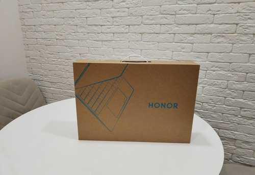 Honor ryzen 7 5700u/16gb/512 gb