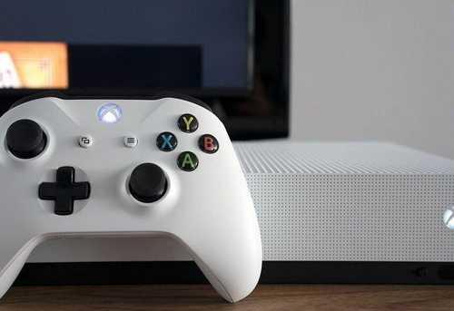 Xbox ONE S 1tb All digital, 2 геймпада