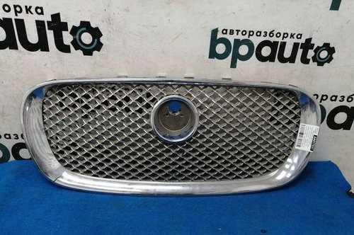 Решетка радиатора 9X23-8A100-AA Jaguar XF I