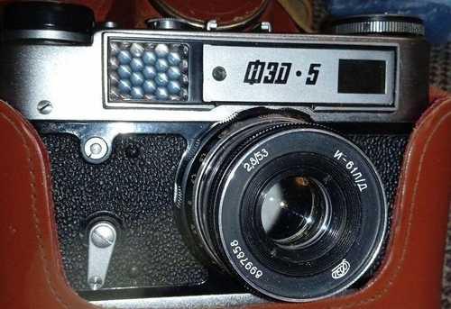 Фотоаппарат пленочный фэд-5
