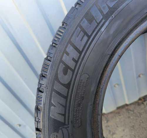 Michelin Agilis X-Ice North 205/65 R16C