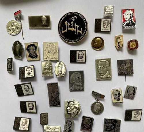 Коллекция значков советского периода