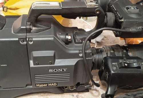 Телевизионная камера Sony DXC-327AP