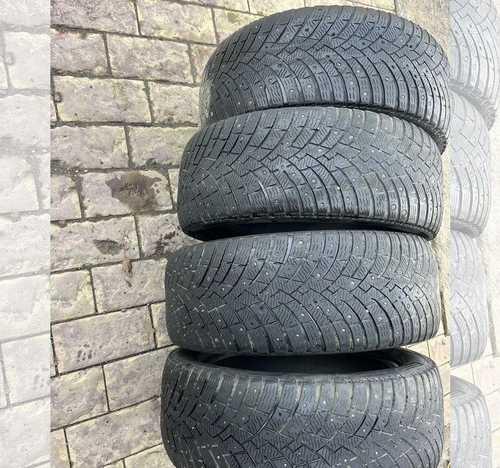 Pirelli Ice Zero 2 255/50 R20