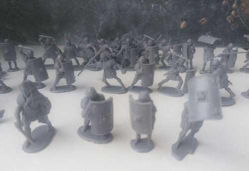 Солдатики пластик:масштаб 1:72 рыцари, самураи