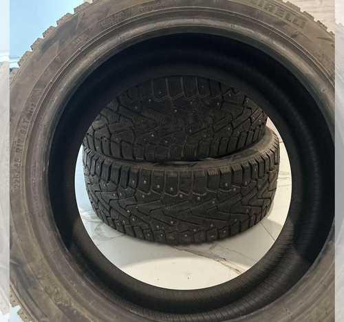 Pirelli Ice Zero 225/45 R17