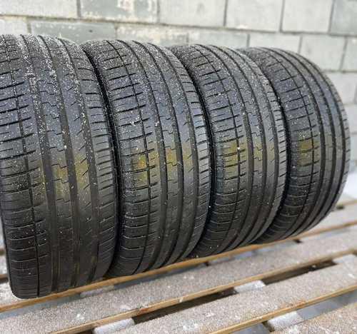 Pirelli P7 Evo Performance 215/45 R17