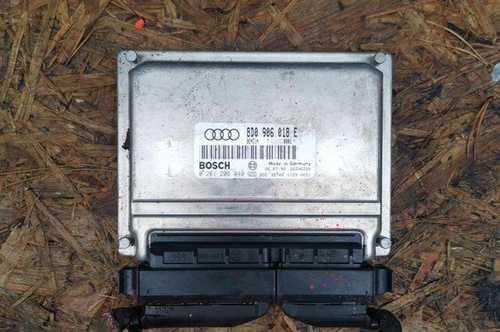 Блок управление двигателем Ауди А4 1.8 8d0906018E
