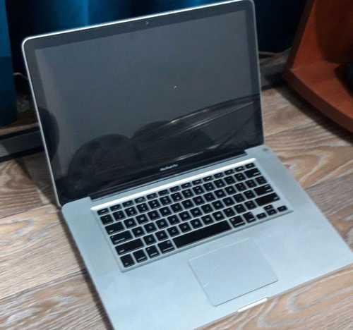 Apple macbook pro 15 2012