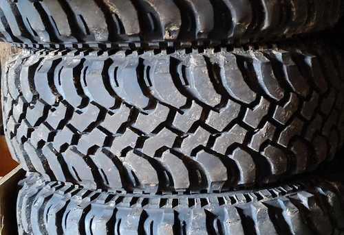 Goodyear 4x4 UG Ice Navi 23.5/70 R15 и 2.25/70 R22.5