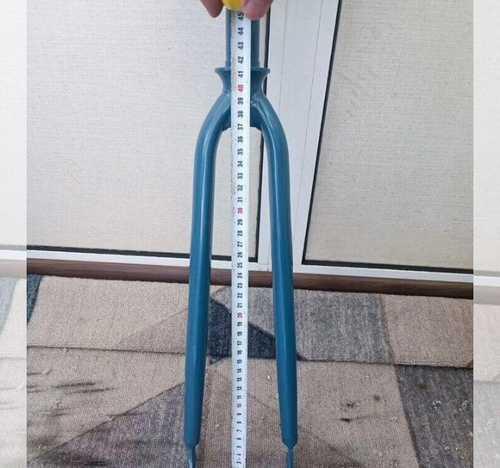 Вилка 1 1/8" 700c для фикса / шоссе