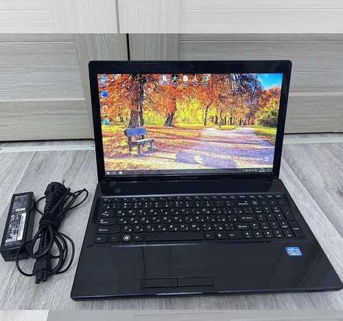 Ноутбук Lenovo 15,6"/Core i5/Ssd 256/озу 8Гб