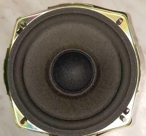 Динамики Technics (средняя) отличная и железо