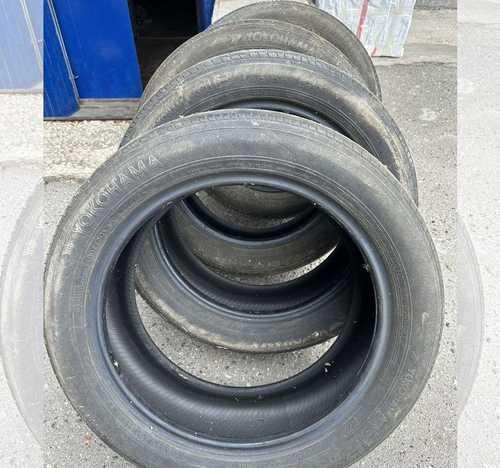 Yokohama dB Decibel E70 215/55 R17 93V