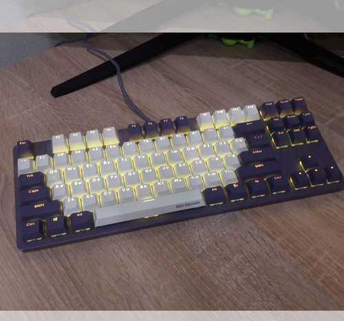 Игровая клавиатура Red Square keyrox tkl g3ms purp