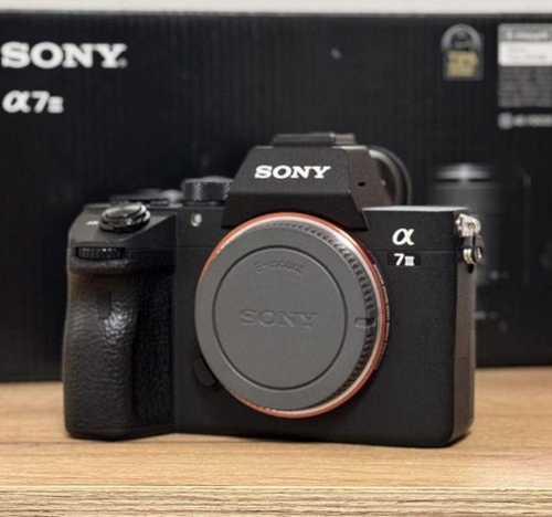 Sony A7 III (6.135 кадров)