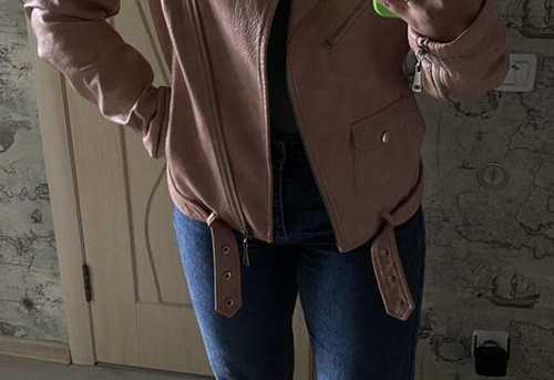 Куртка женская из экокожи кожзама 42-44 розовая