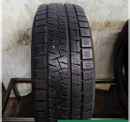 Pirelli Ice Asimmetrico 205/60 R16 96Q
