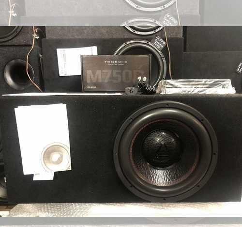 Сабвуфер Aura 1200W с усилителем