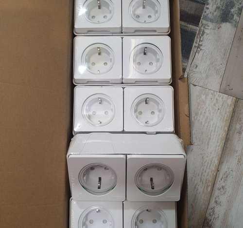 Розетка двойная Schneider Electric MUR39035