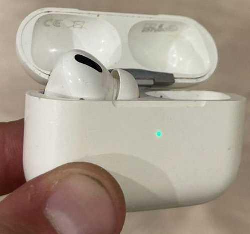 Наушники apple airpods