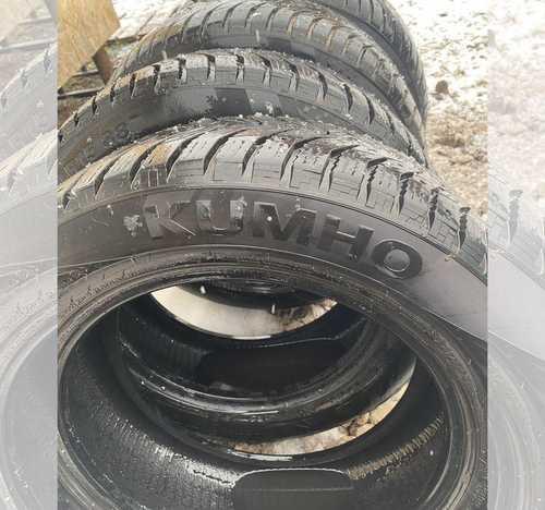 Kumho WinterCraft Ice Wi51 185/60 R15